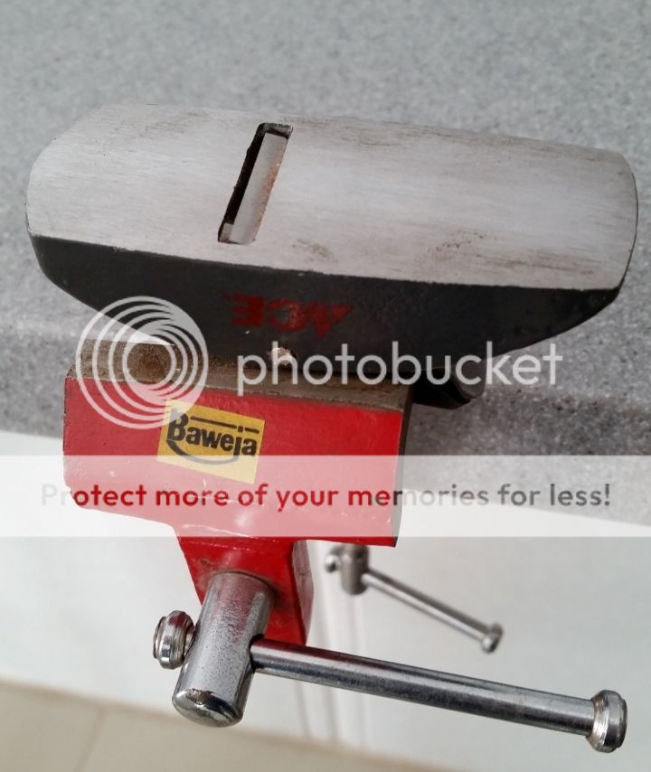 Albatros Baltimore Clipper. Wooden't expect this to be finished soon ...