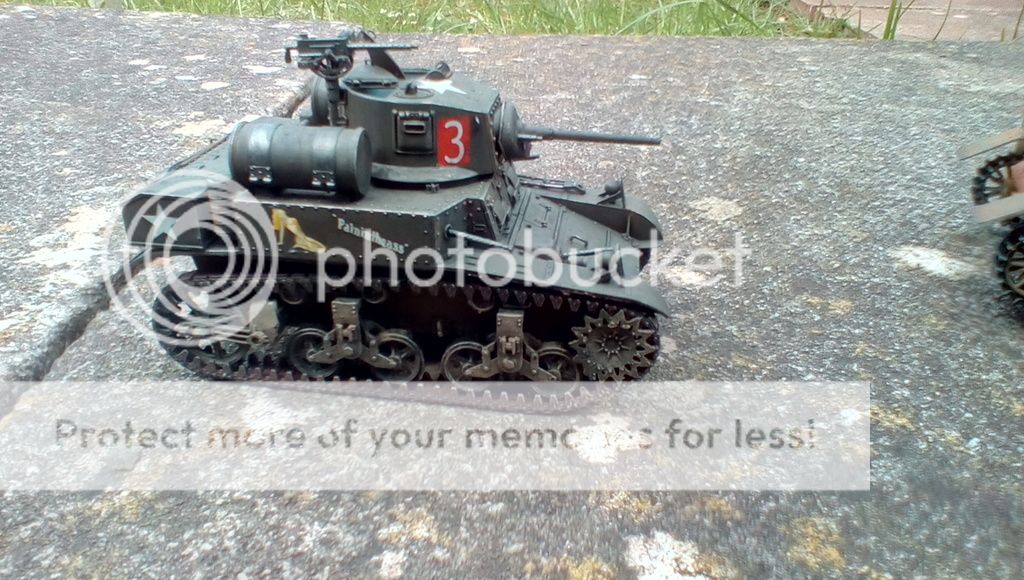 Academy 1/35 Panzer 4 Ausf H & M4 Stuart Light Tank - Ready for ...